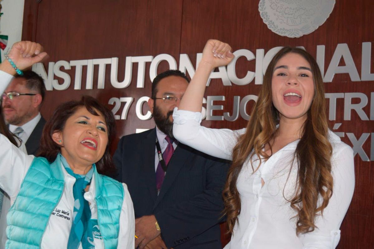 Alexa Reyes Nader registra su precandidatura - Aula Mexiquense