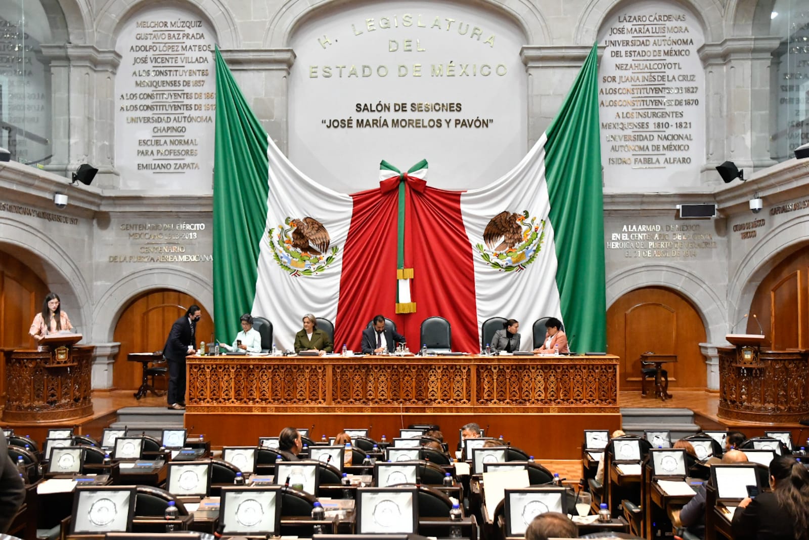 Solicitan exentar pago en Mexibús a personas mayores - Aula Mexiquense